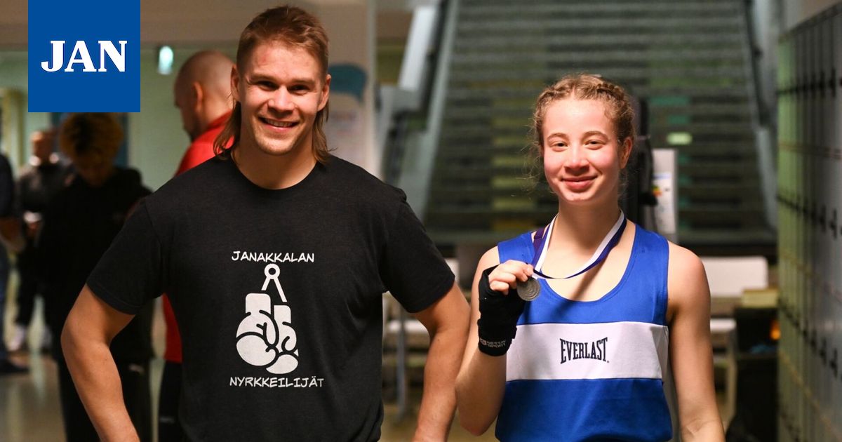 Janakkalan Nyrkkeilijöiden Ella Mutanen voitti hopeaa SM-kisoissa - Janakkalan Sanomat