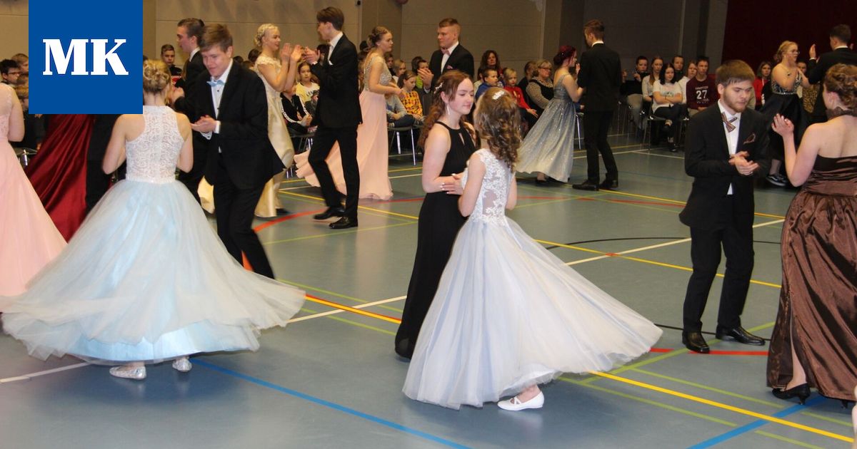 Merikarvian vanhojentanssit 9.2. kello 12 – katso suora lähetys ...