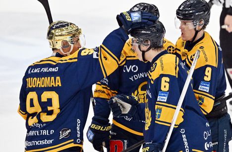 Nuorten esiinmarssin takana moni Lukon pelaaja on pelannut alle ...