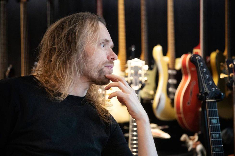 Anssi Kela vetää viimeisen elämäkertakonserttikiertueensa syksyllä – ei tiedä itsekään suosionsa ...