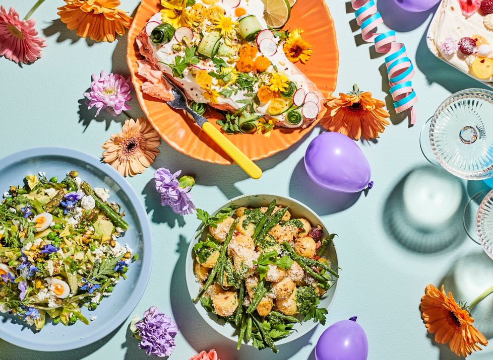 Mahtava perunasalaatti, parsa-fetaherkku sekä sitruuna-tiramisu ...