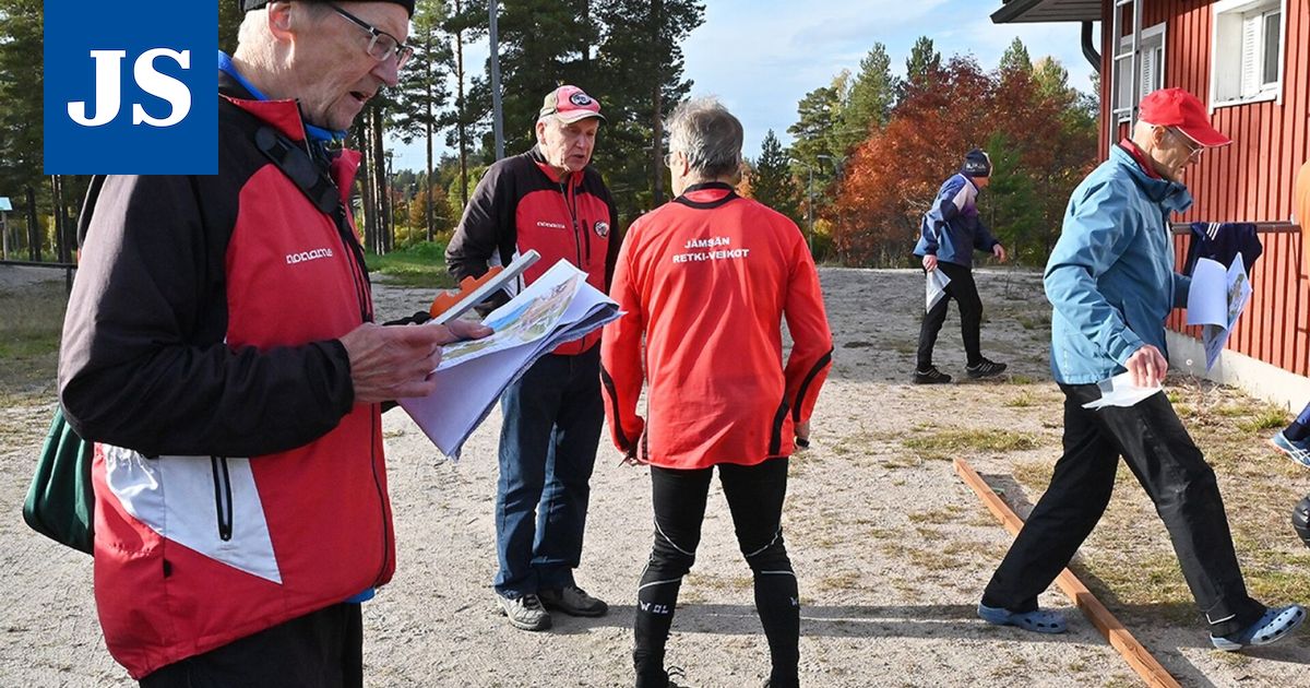 Hallin keskustassa päästiin testaamaan Merja Rantasen piirtämää ...