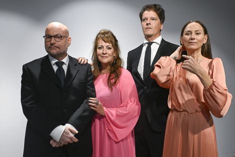 Anna: Ultra Bran solistit kertovat vaikeasta menneisyydestä - Ilta-Sanomat