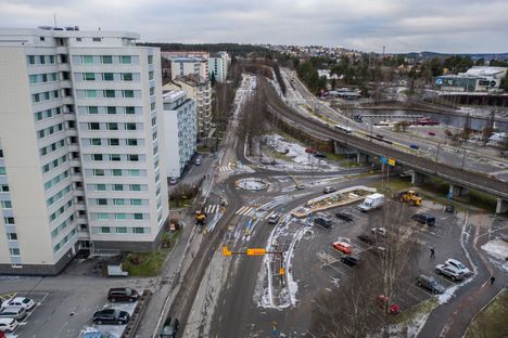 Bussi- ja autoliikenne siirtyi poikkeusreitille Amurissa – uuden ...
