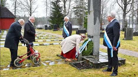 Kansallista veteraanipäivää vietettiin perinteiden mukaisesti ...