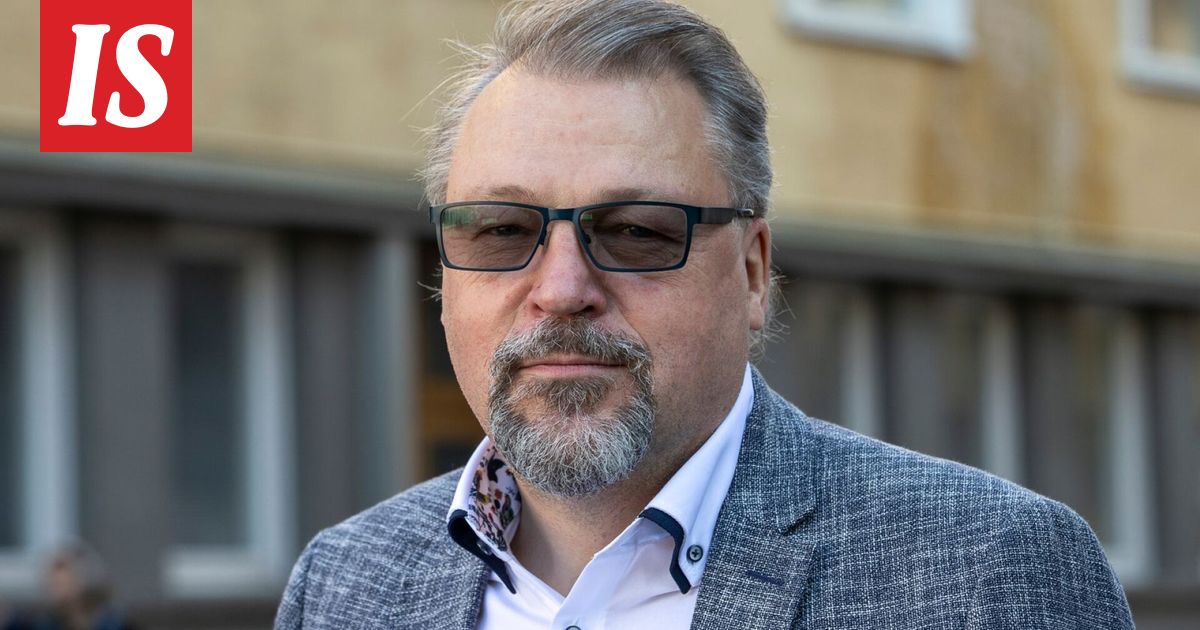Jari Kinnunen ehdotti poliiseiksi vain syntyperäisiä suomalaisia - Ilta ...