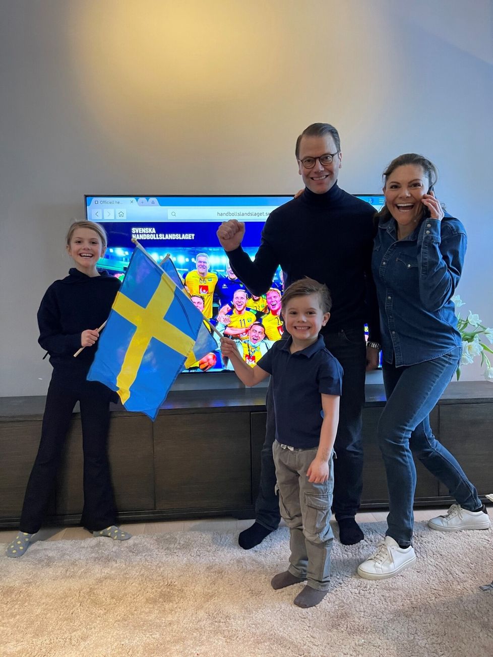 Prinsessa Estelle 10 vuotta! Tällaista on tulevan kuningattaren ...