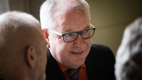 Kaj Turunen siirtyi perussuomalaisista sinisiin ja sieltä kokoomukseen ...