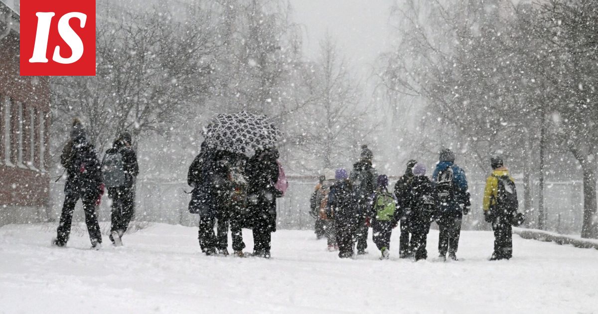 Viertolan koulu avasi jälleen ovensa – luokissa kriisityöntekijöitä ...