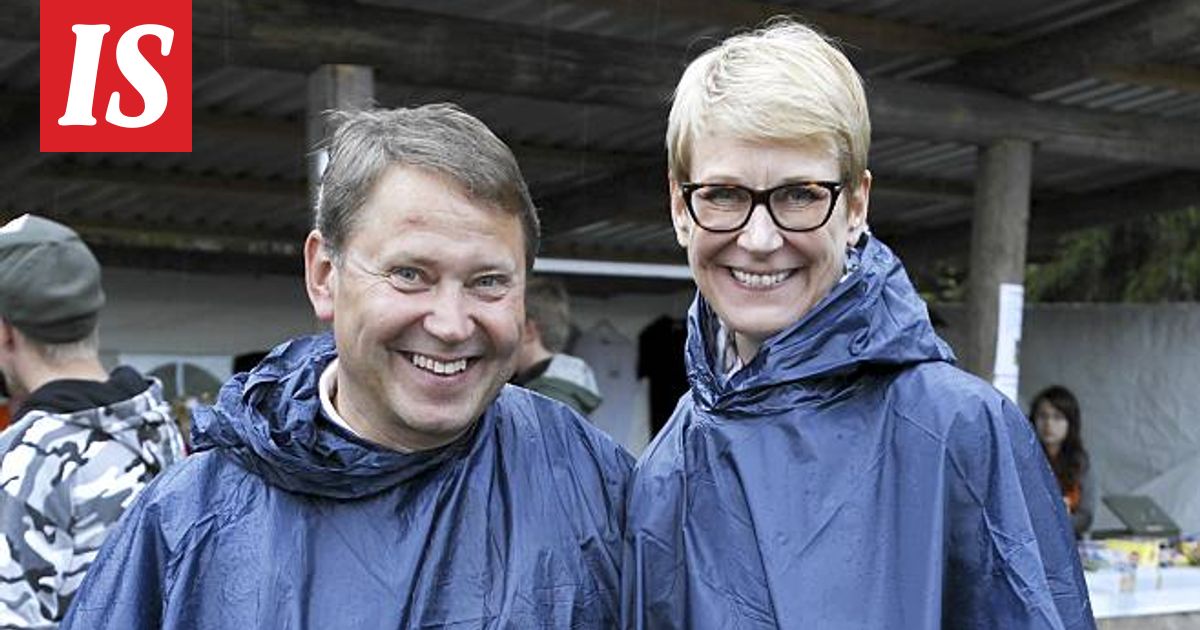 Anna: Leena Harkimo ja Timo Kousa miettineet avioliittoa - Ilta-Sanomat