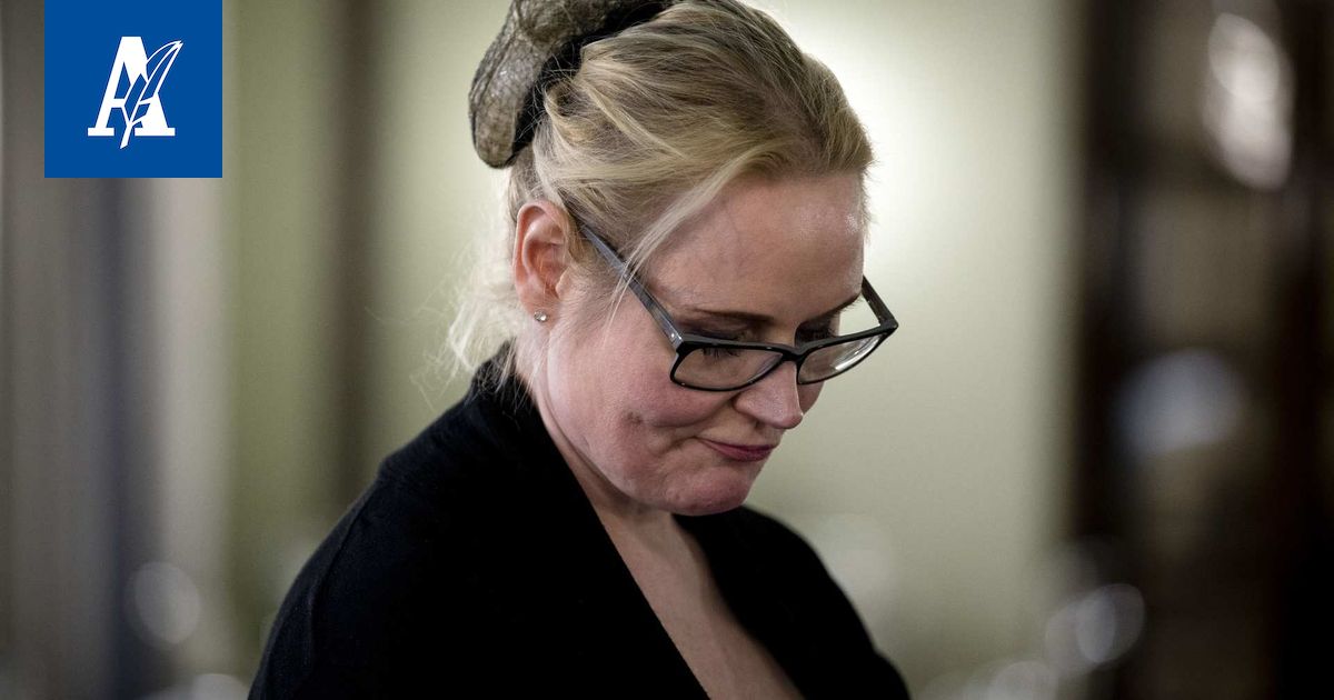 STT: Kokoomuksen Veera Ruoho sairauslomalle