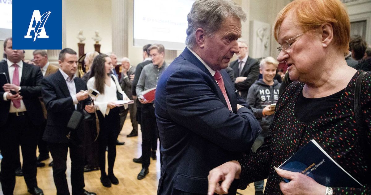 "Vallasta riisutusta presidentistä tulee semmoinen kuninkaallinen ...