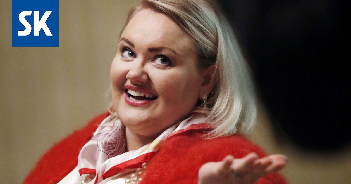 Porilaislähtöinen sopraano Reetta Haavisto harjoittelee oopperaa ...