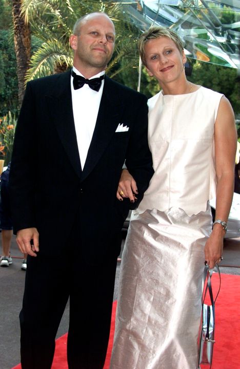 Uutuuskirja: Ludmila Engquist kertoi musertavasta kohtalostaan - Ilta ...