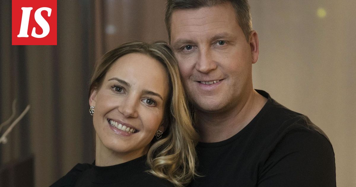 Juuri avioituneiden Jani Sievisen ja Maria Nyqvistin rakkaus roihahti kotibileissä – Marialla ...