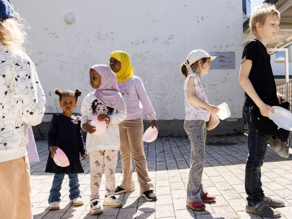 Näin Helsingin ilmainen puistoruoka maistuu lapsille | HS.fi