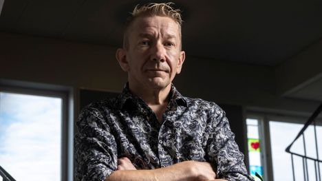 Simo Silmu kertoo jonkun käyttävän hänen henkilöllisyyttään rahan ...