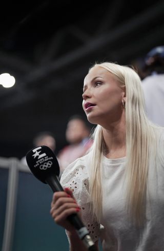 Olympialaiset: Anni Jämsä kerää kehuja koripallotoimittajana - Ilta-Sanomat