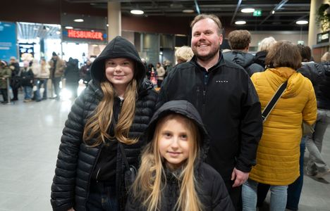Lager157-vaateliike avasi liikkeen Helsinkiin – jonossa satoja nuoria ...