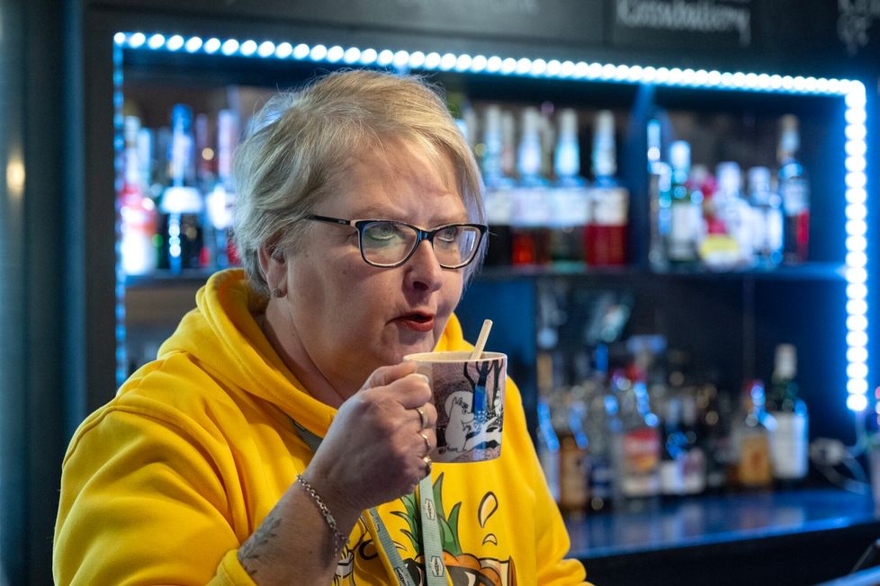 Onni Pubin suosittu baarimummu kertoo työstään - Satakunnan Kansa