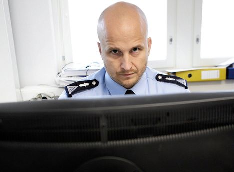 Nettipoliisi Forss: Verkkovainoamisen taustalla on usein ero | HS.fi