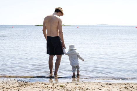 Jopa 30 astetta luvassa – näillä vinkeillä valmistaudut kesähelteisiin ...