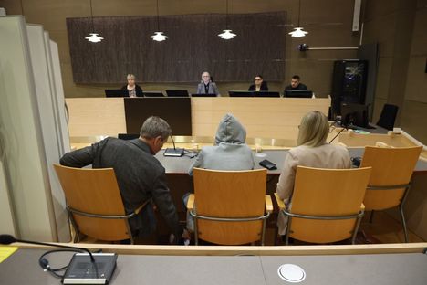 Syyte: 17-vuotias teki rakensi pakettipommin Kouvolassa - Ilta-Sanomat