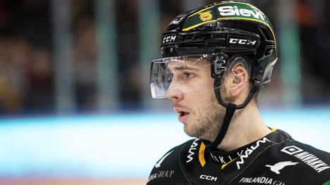 Dominik Masin sikaili – löi Nathan Schnarrin päätä jäähän - Ilta-Sanomat