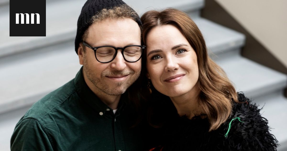 Ohjaaja Lauri Nurkse ja Tuuli Mattila tapasivat tv-sarjan kuvauksissa ...