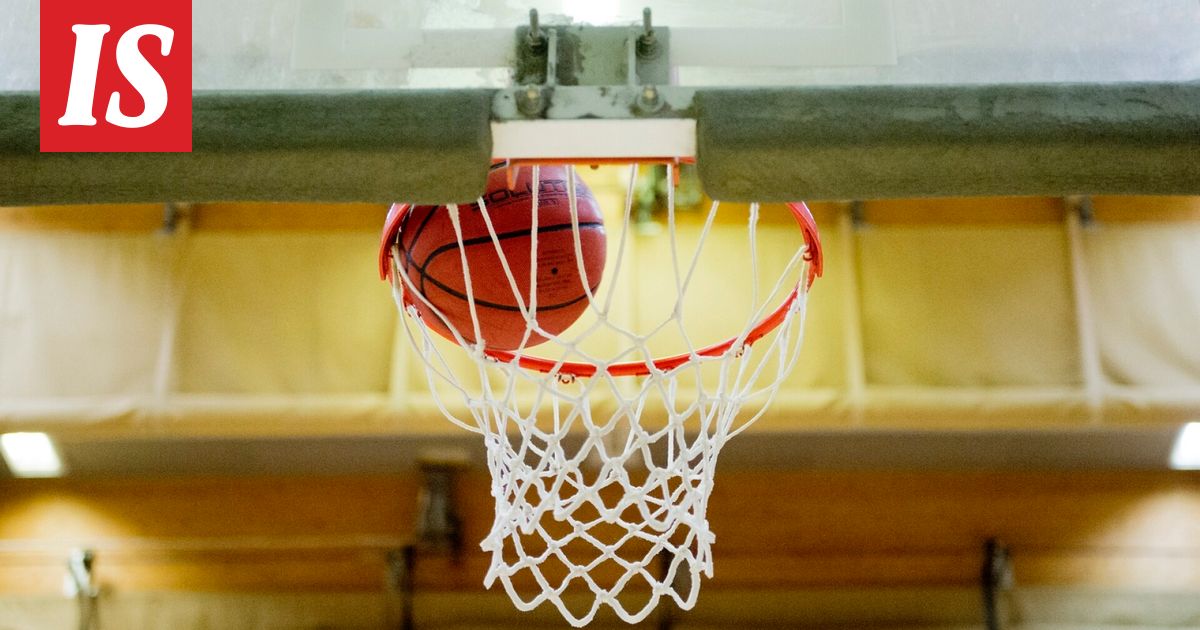 Koripallo: Törkytemppuun syyllistynyt koripallovalmentaja Jim Zullo sai ...