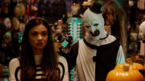 Terrifier 2 -elokuvan raaka sisältö oli liikaa: katsojia pyörtyi ja ...