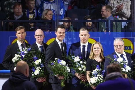 Tuukka Rask yllätti Tampereella – Emil Larmi sai palkinnon esikuvaltaan ...