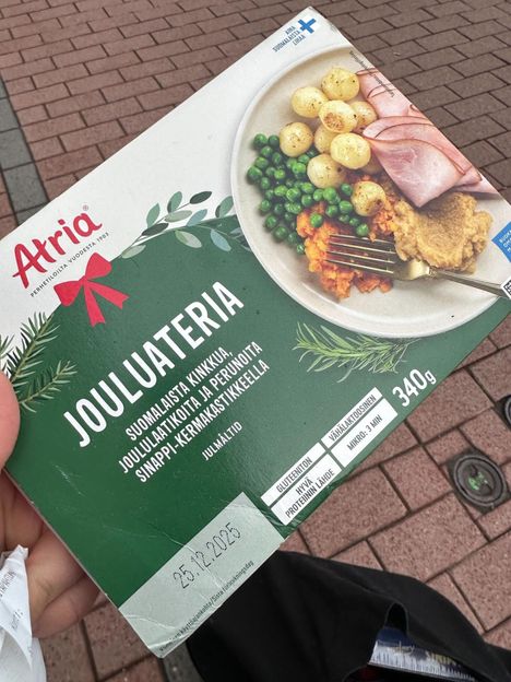 Atria ja Lidl markkinoivat yhden hengen jouluateriaa mikrorasiassa ...