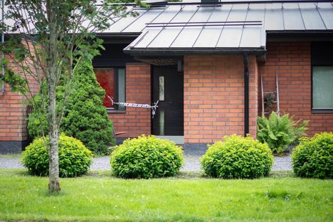 Äidin murha Huittisissa – syytetty, 29, oikeuden eteen - Ilta-Sanomat