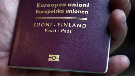 Suomen passi on maailman kolmanneksi paras: Yhteen maahan suomalainen ...