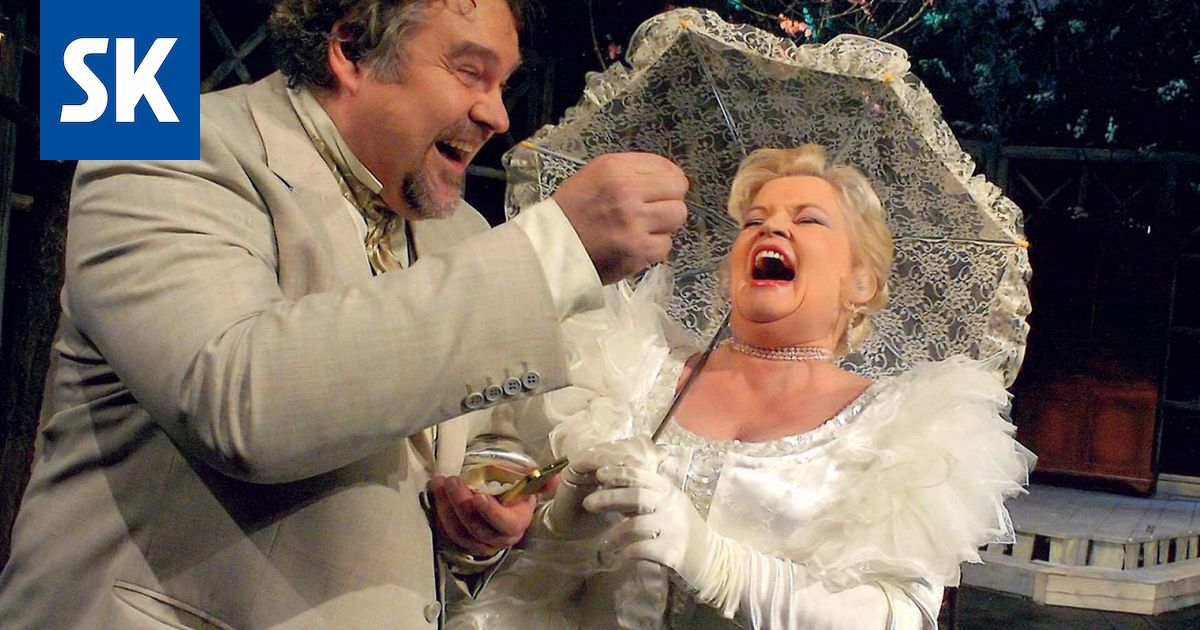 Porin Teatterin 90-vuotinen historia kansiin: Risto Ojasen suurteos valmis - Satakunnan Kansa