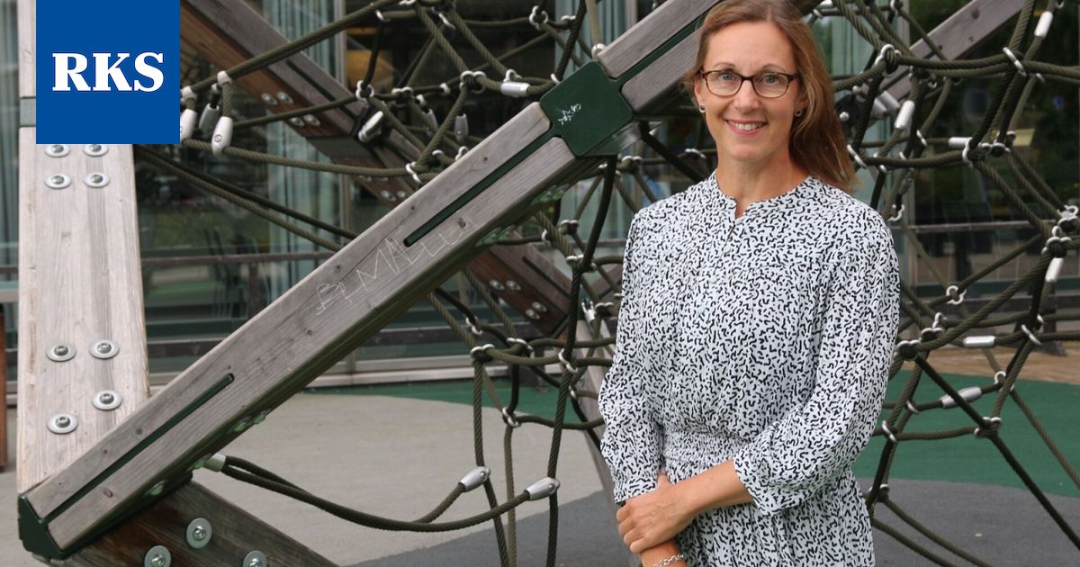 Jessica Ålgars kannustaa kaupungin työntekijöitä viestintään ...