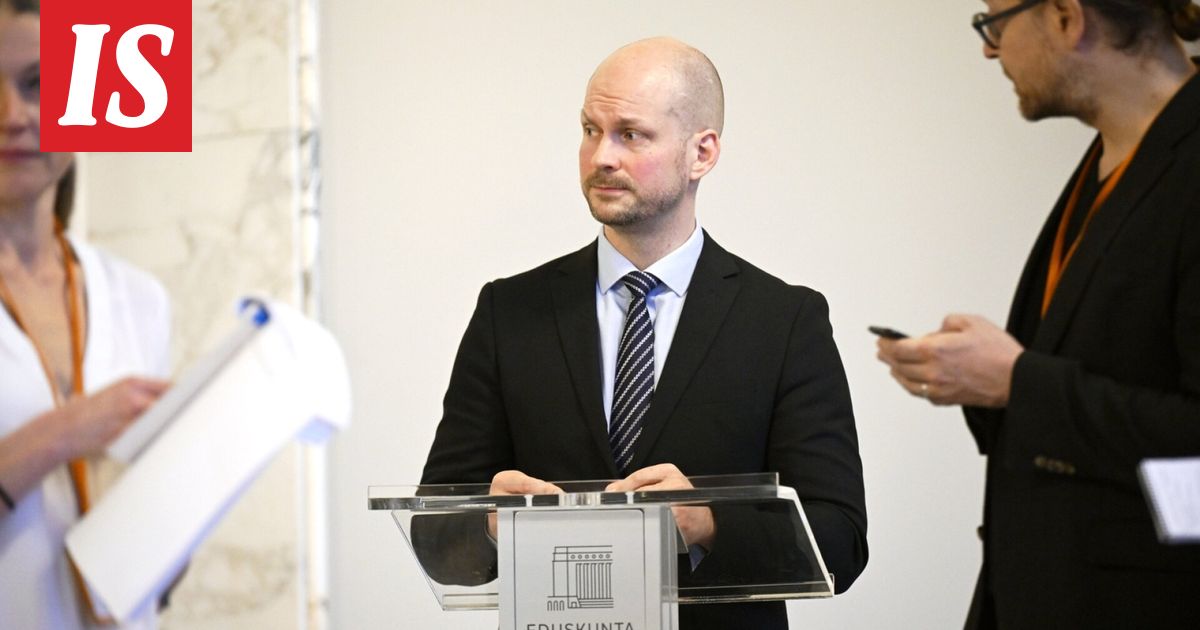 kokoomuksen Valkonen povaa leikkauksia ja veronkiristyksiä - Ilta-Sanomat
