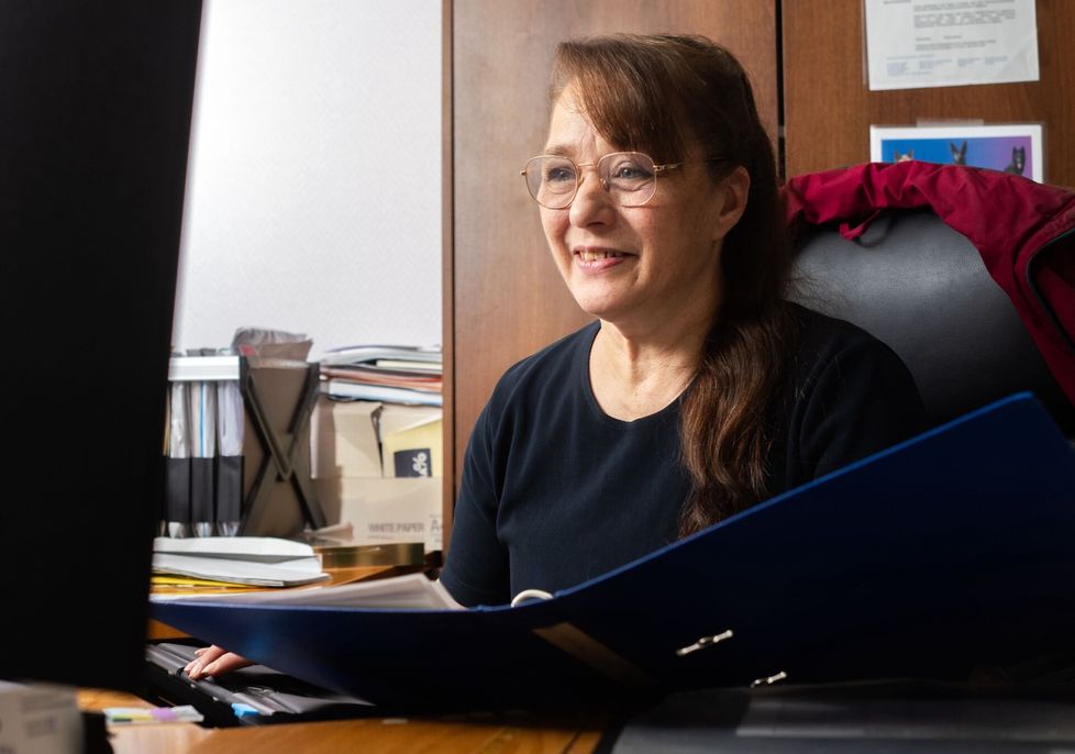 [MAINOS: Tilitoimisto Mirinda] Katri tuntee taloushallinnon tenkkapoot ...