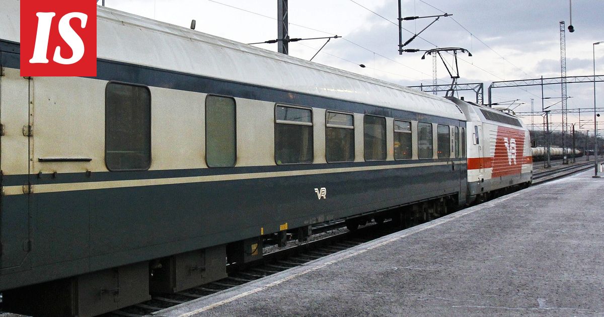 -25 astetta oli liikaa VR:n pikajunalle - kaikki vaunut tyhjennettiin ...