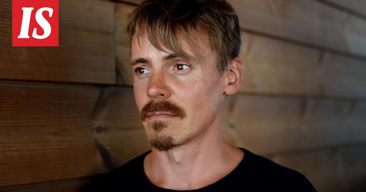 Jasper Pääkkönen täyttää 40 vuotta – näyttelijäperheen poika raivasi ...