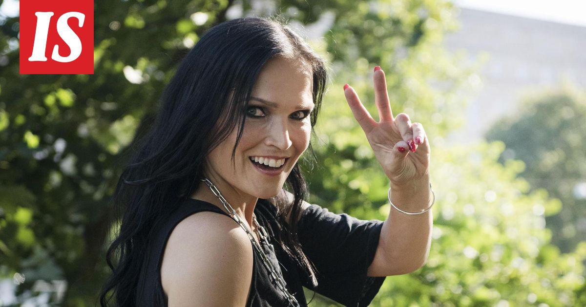 Tarja Turunen julkaisi suihkunraikkaan kuvan, joka sai fanit ...