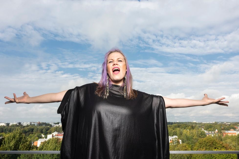 Gimmelistä tuttu Jonna palaa – New Yorkissa asuva laulaja paljastaa ...