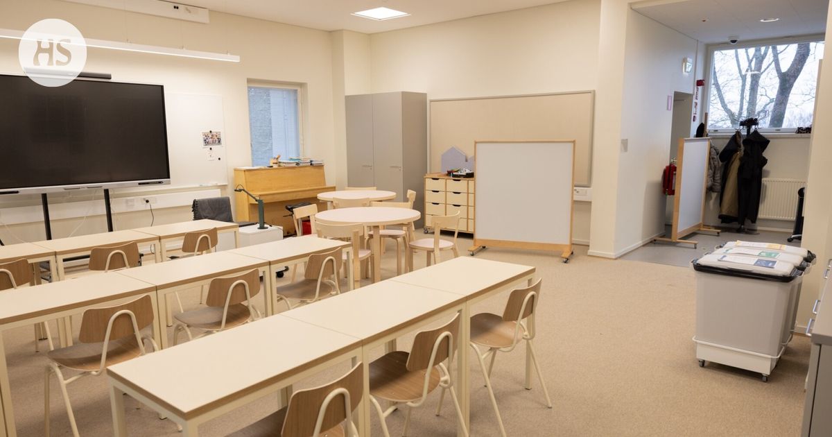 Koulu Töölössä kunnostettiin, ja nyt osa luokista on ovettomia | HS.fi