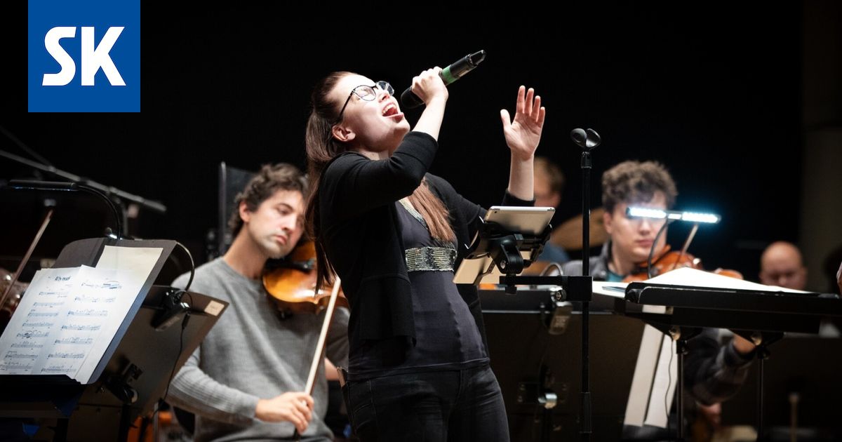 Voice of Finland -voittaja Laura Ruusumaa esiintyy Pori Sinfoniettan ...