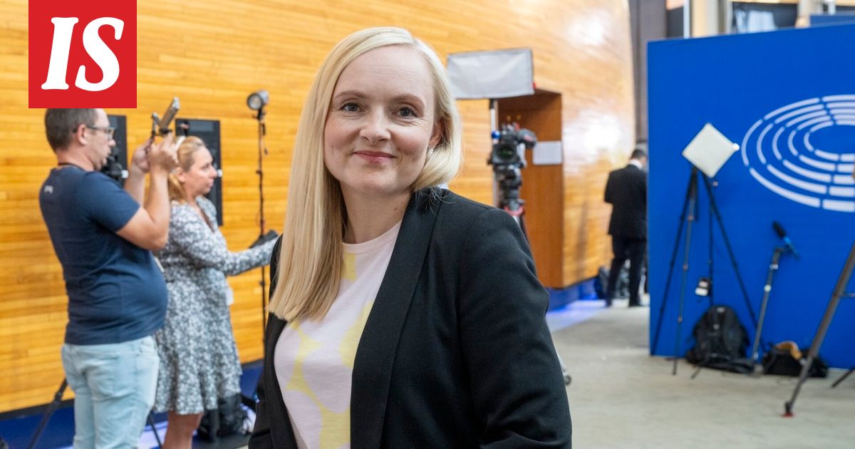 Vihreiden europarlamentaarikko Maria Ohisalo on raskaana - Ilta-Sanomat