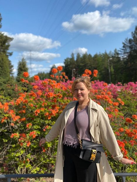 Arne Jacobsenin Swan-tuoli, alkuperäiset Leaa-ovisalvat, Arabian ja ...