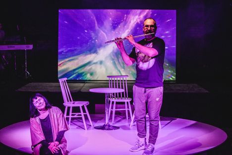 Rakastajat tuo näyttämölle talk show’n - osa Satakunnan teattereista ...