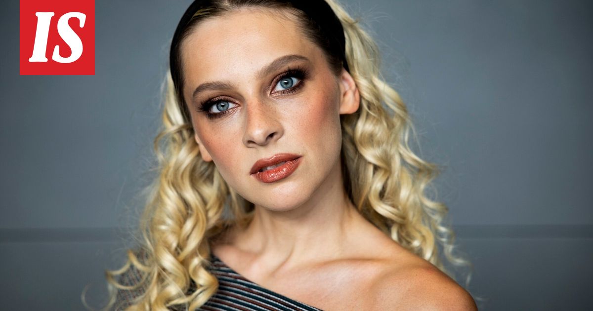 HS: Aliisa Syrjä käyttää jalkaproteesia - Ilta-Sanomat