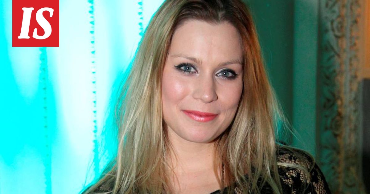 Julkkiskokki Meri-Tuuli Lindström meni naimisiin Islannissa - Ilta-Sanomat